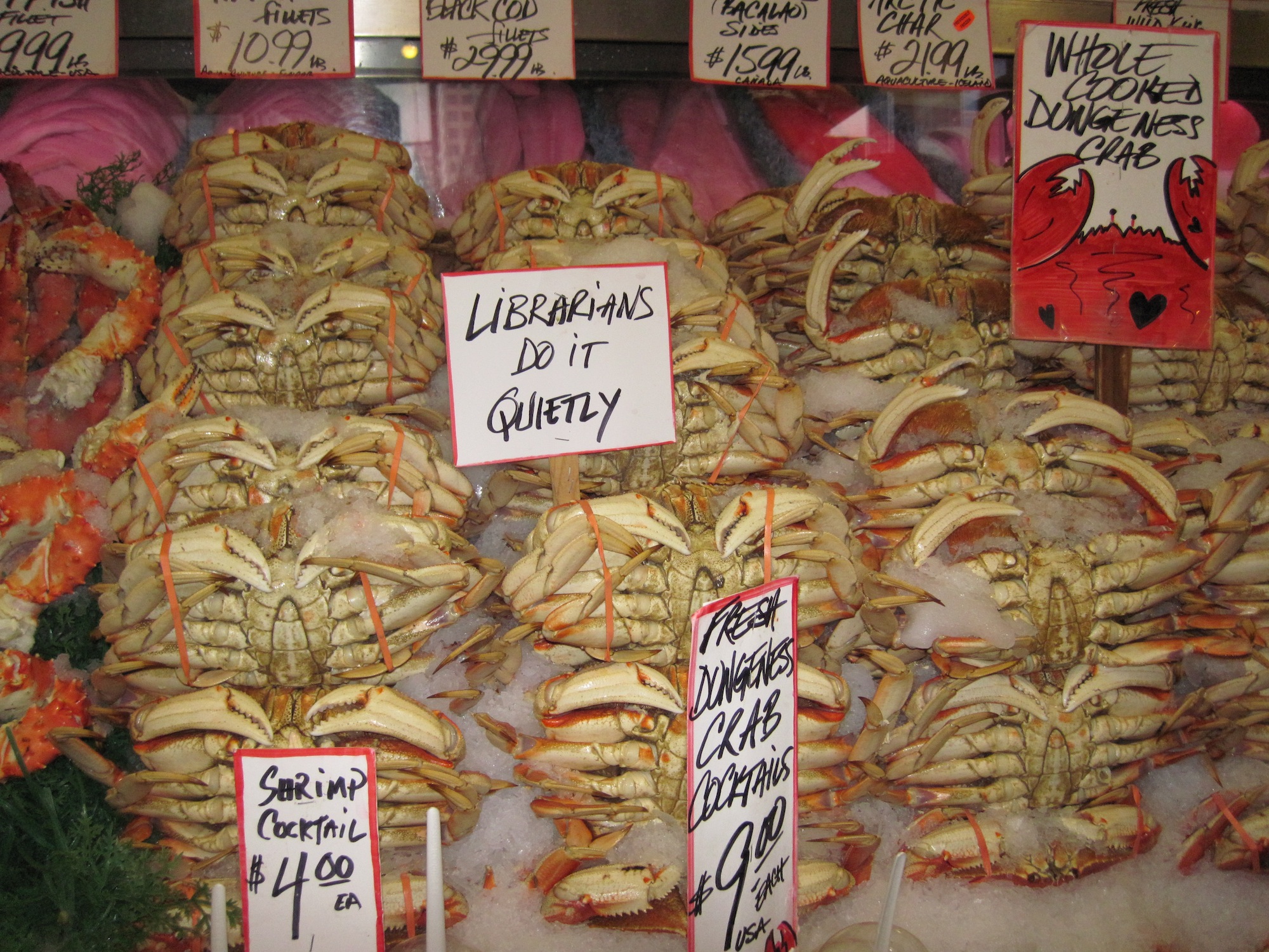 Wandering Pike Place Market, Seattle | A Week or a Weekend